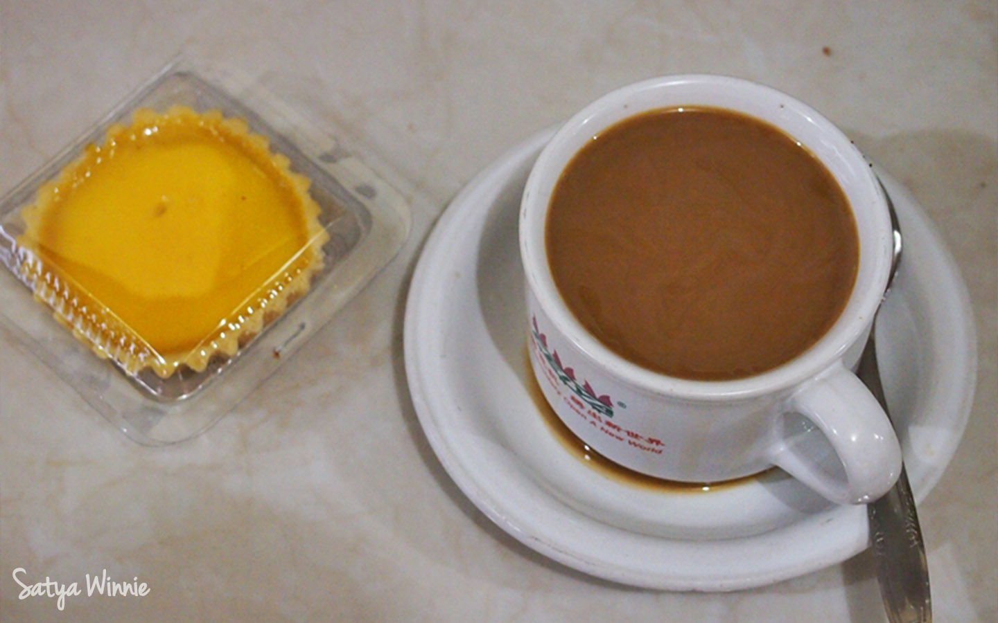 Kopi Nikmat di Kopi Nikmat Singkawang — Satya Winnie